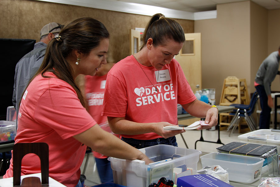 CCFW volunteers tackle service projects across Tarrant County in ...