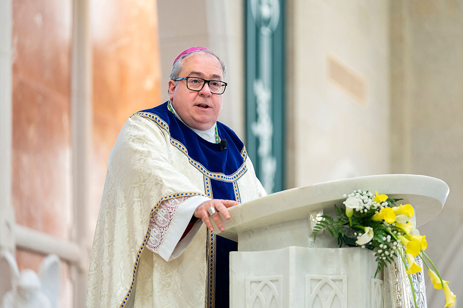 Catholic Bishop Mass 5